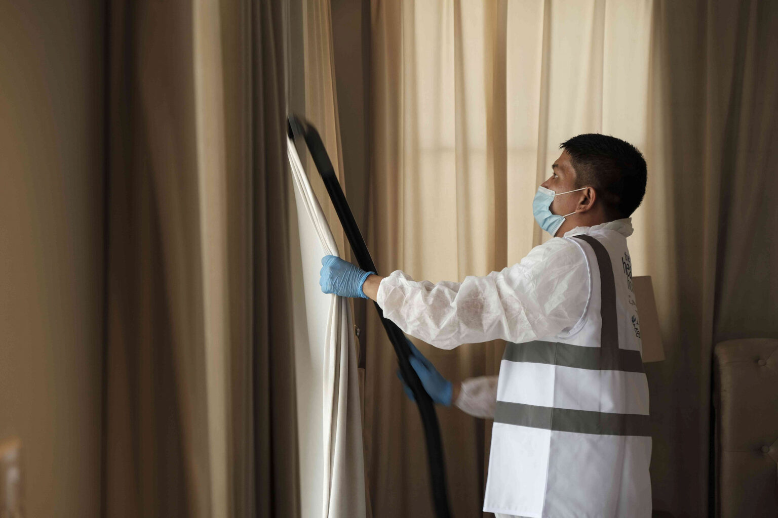 Curtain Cleaning – Eco Breeze Pest Control & Cleaning Services