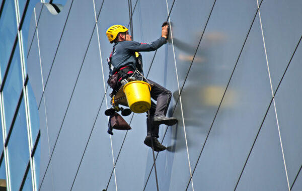 Facade Cleaning – Eco Breeze Pest Control & Cleaning Services